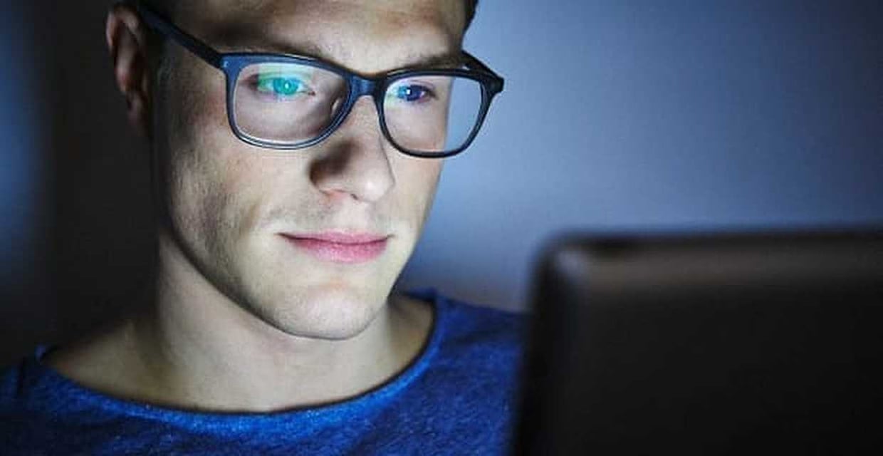1 in 10 Men are Seeking "Non-Gay" Men on Craigslist