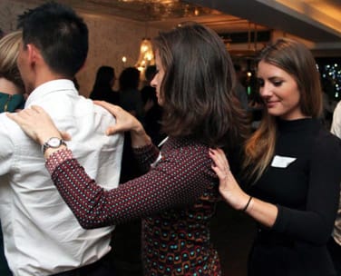 9 Ways to Meet Singles in Philadelphia, PA (Dating Guide)