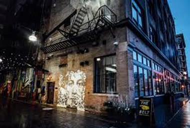 10 Ways to Meet Singles in Detroit, MI (Dating Guide)