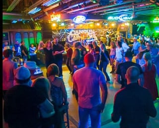 9 Ways to Meet Singles in Baltimore, MD (Dating Guide)