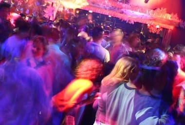 10 Ways to Meet Singles in Minneapolis, MN (Dating Guide)