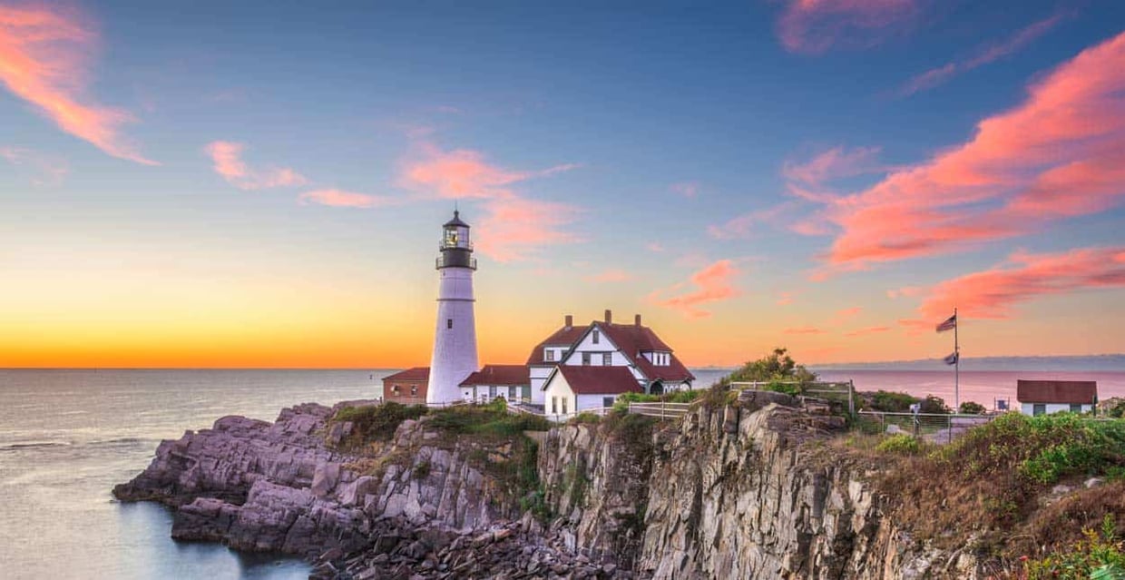 9 Ways to Meet Singles in Portland, ME (Dating Guide)