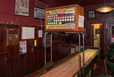 10 Ways to Meet Singles in Cleveland, OH (Dating Guide)