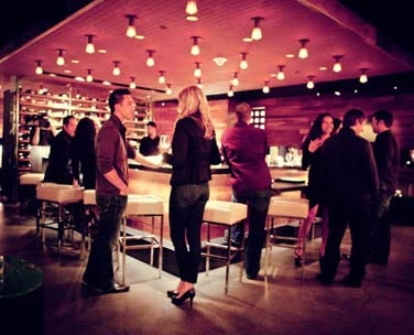 9 Ways to Meet Singles in Pittsburgh, PA (Dating Guide)