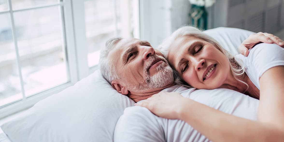 15 Best "Love Messages" for Seniors (Classic, Cute, Romantic & Holy)