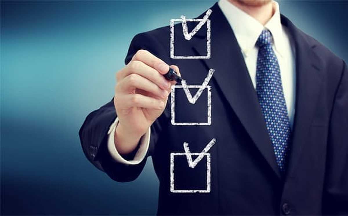 How to Know She is Girlfriend Material